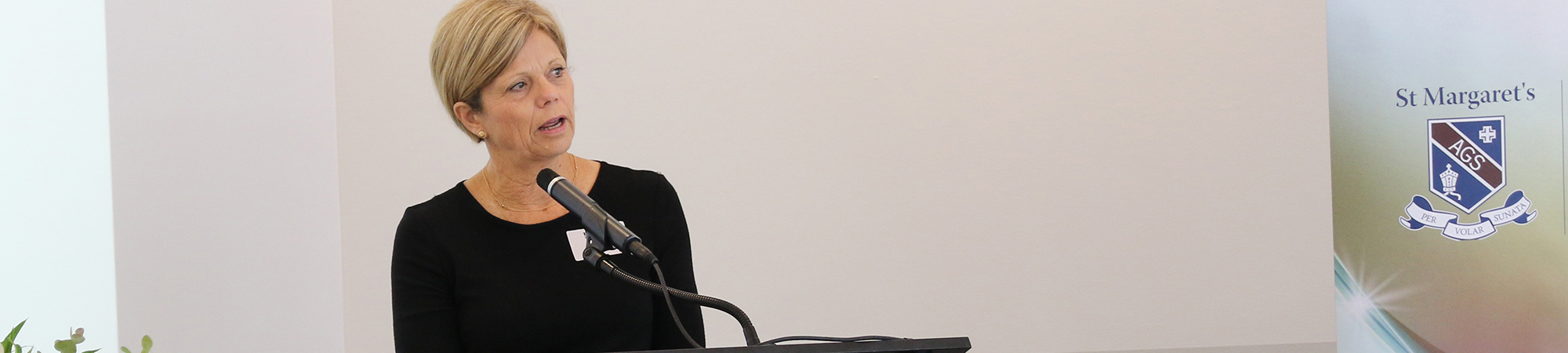 Jenny Stevens inspires at Professional Women's Network breakfast - St ...